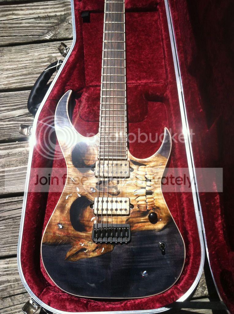 NGD! Daemoness Cimmerian inside! | Rig-Talk
